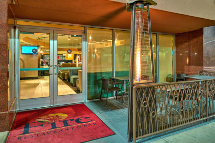 doubletree-bar-outside-03 - El Paso Professional Photographer